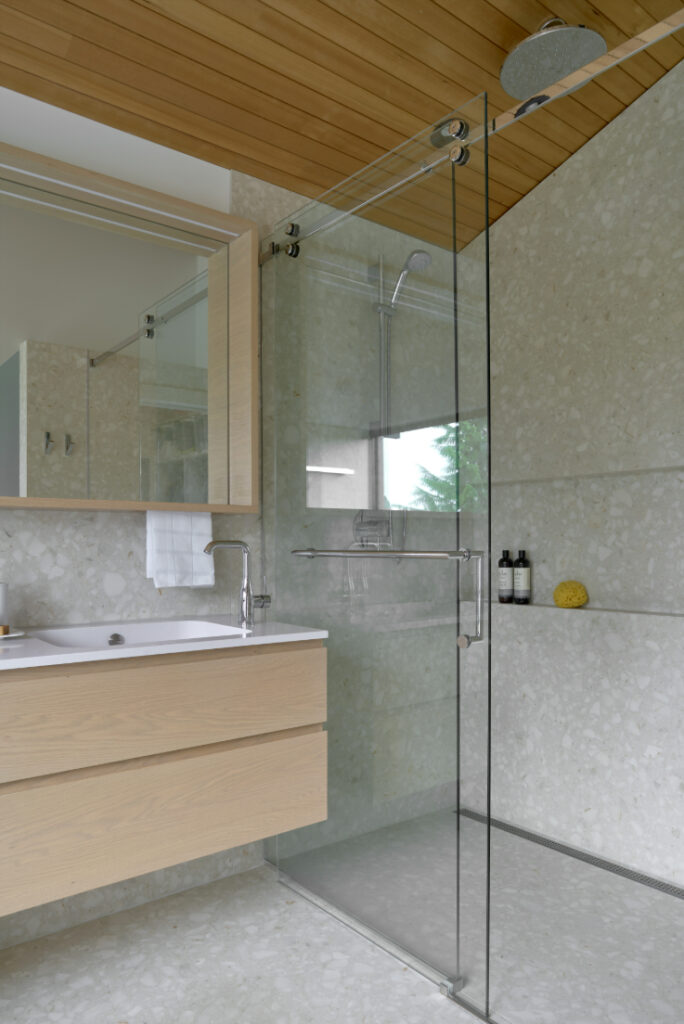 Before and After: A Westside Split-Level Gets a Dramatic Makeover ...