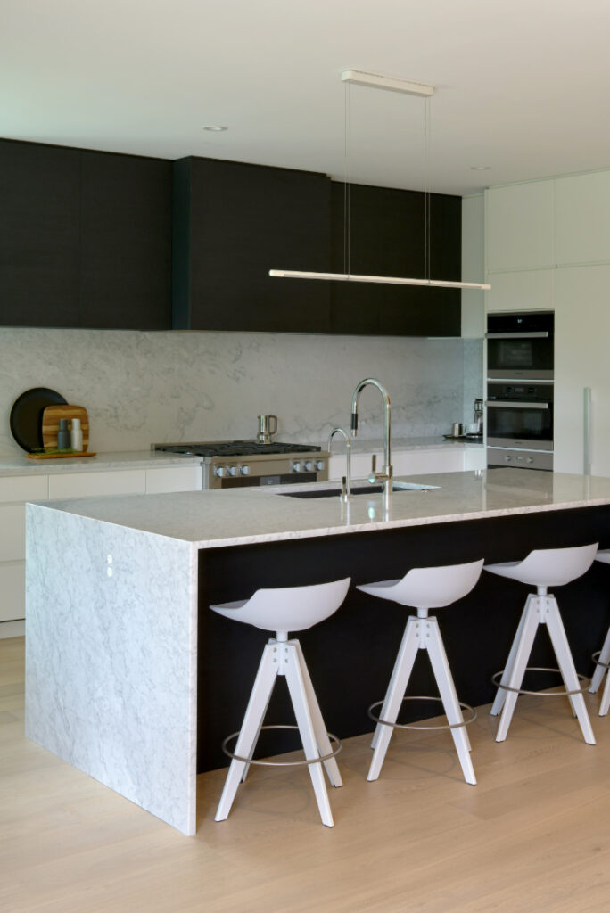 Before and After: A Westside Split-Level Gets a Dramatic Makeover ...